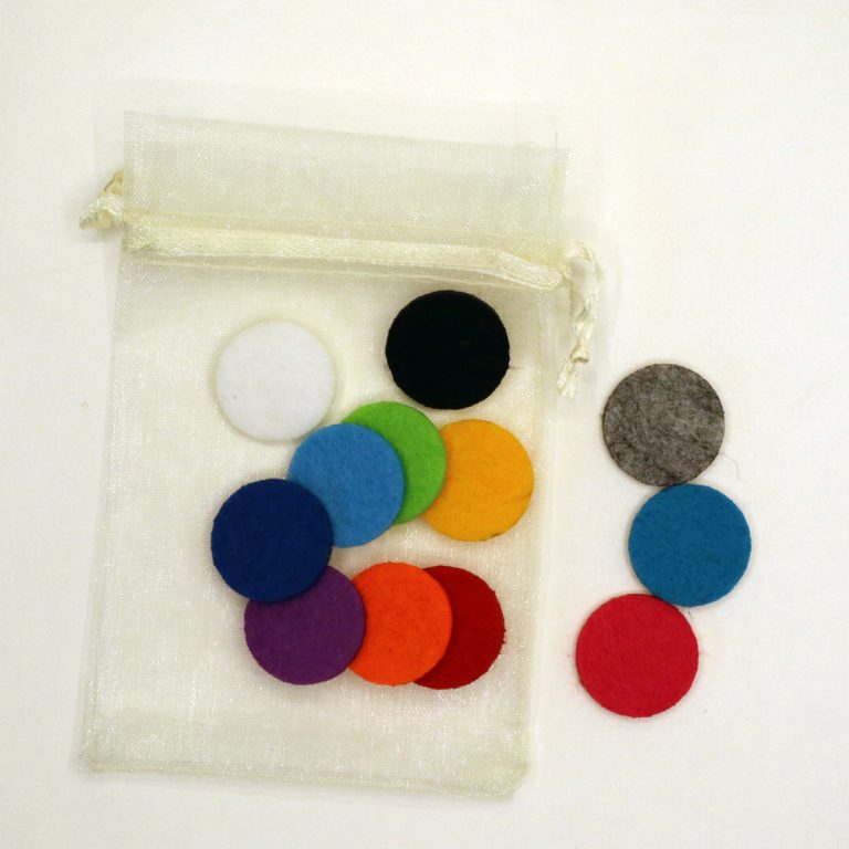 "Lebensbaum" in Nuss - AromaSchmuck von AromaMaurer